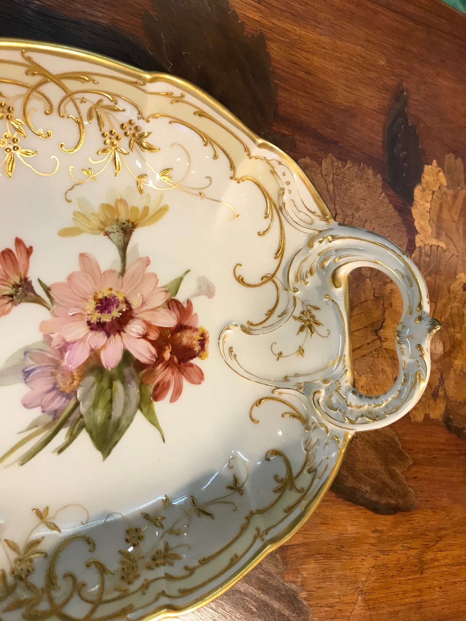 330) Blattschale, KPM Berlin um 1919, Augusta Form, Weichmalerei ...